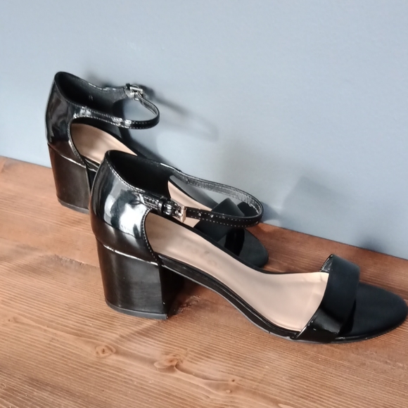 Callisto by California | Shoes | Callisto Of California Sandals | Poshmark